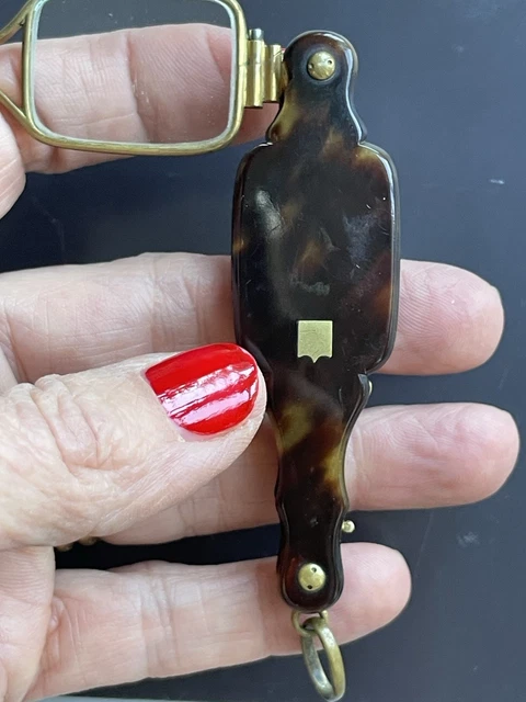 LORGNETTE ANCIENNE FACE à main pliant façon écaille & laiton vers 1900 ...