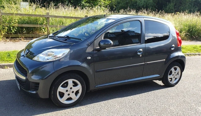 2010 PEUGEOT 107 Envy 1.0 Manual Grey 5dr "64k Miles" 5 door Toyota ...