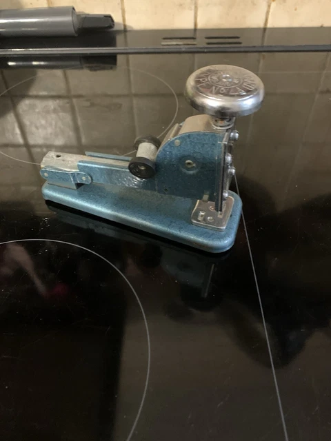 VINTAGE VANGUARD TYPE No 4A Desktop Stapler £8.00 - PicClick UK