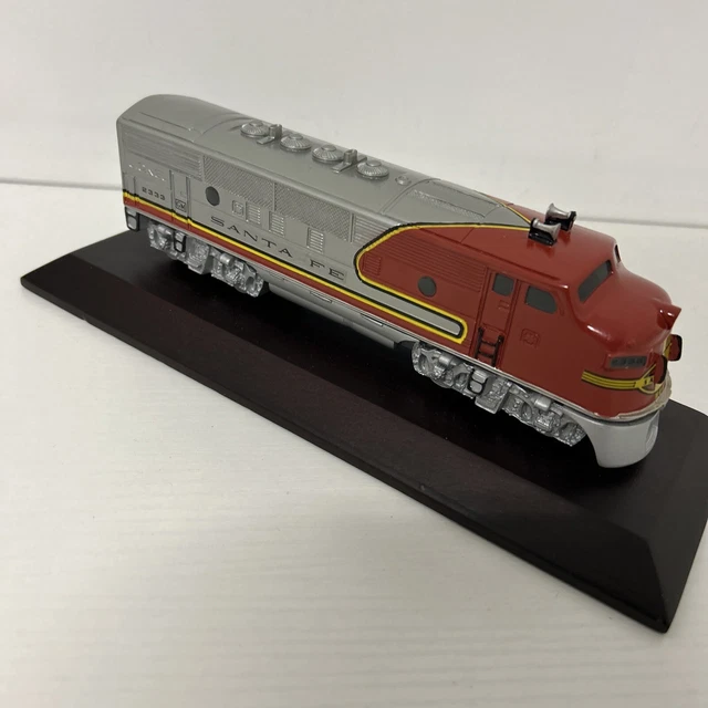1948 SANTA FE F3 Diesel engine by Lionel avon 1992 source of fine ...