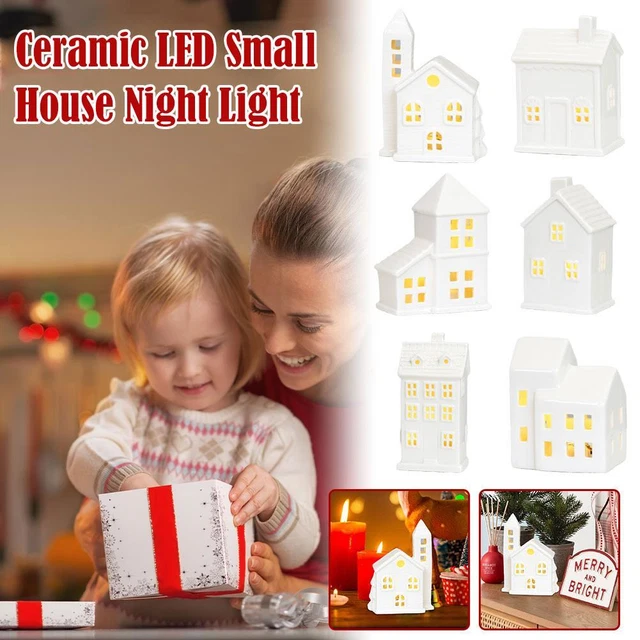CERAMIC CHRISTMAS VILLAGE Set LED Christmas Village Houses New O0 C9C3 ...