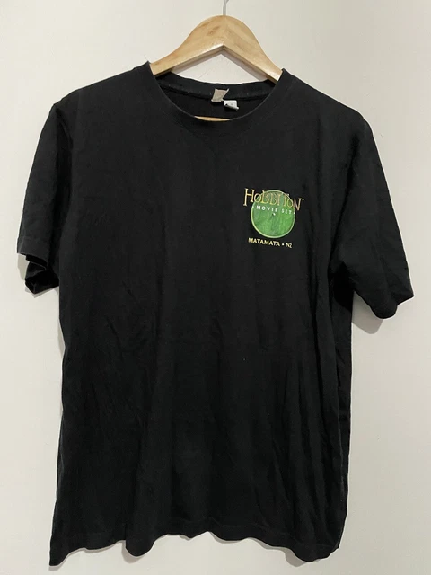 HOBBITON MOVIE SET Matamata NZ Size L/G Men's Black Logo T-Shirt The ...