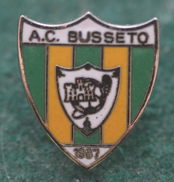 ITALY ITALIA AC Busseto Calcio Football Enamel Pin Badge Distintivo ...