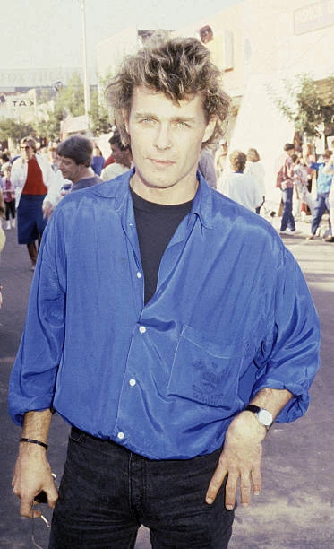 NICHOLAS CAMPBELL AT Hands Across America Benefit Rally in Los - 1986 ...