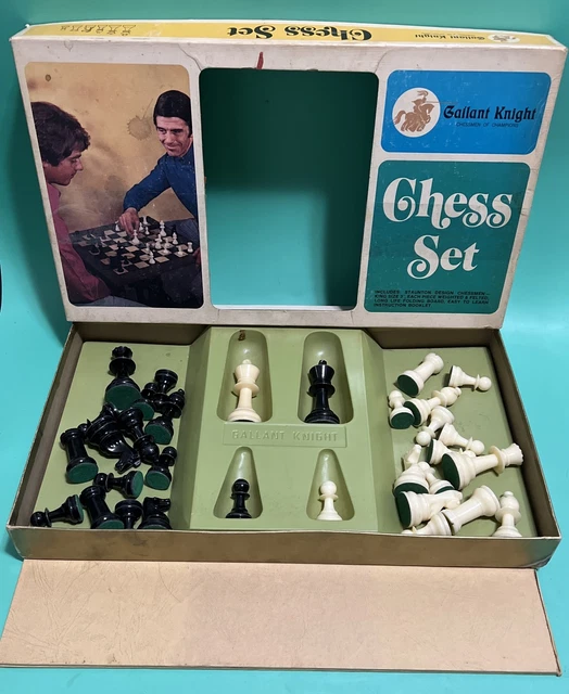 VTG 1947 GALLANT Knight Chessmen Chess Set $32.50 - PicClick
