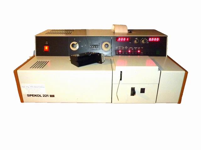 CARL ZEISS SPEKTRALPHOTOMETER Spekol Vis- Spektrometer Photometer ...