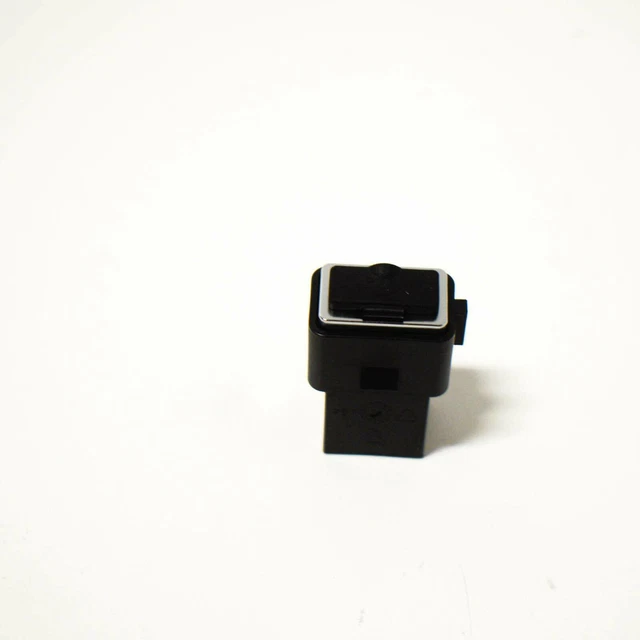 VOLVO XC70 MK2 USB AUX Buchse 30775252 NEU ORIGINAL EUR 41,68 - PicClick DE