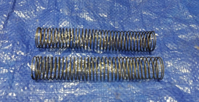 MG MGB MGB GT 1962-1971 Original HS4 SU Carburetor Dashpot Spring Pair ...