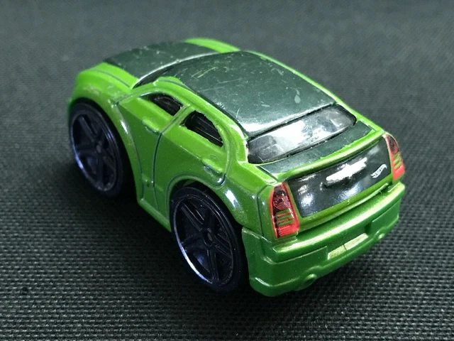 HOT WHEELS CHRYSLER 300 C Car Collectable Scale 1:64 EUR 3,61 - PicClick FR