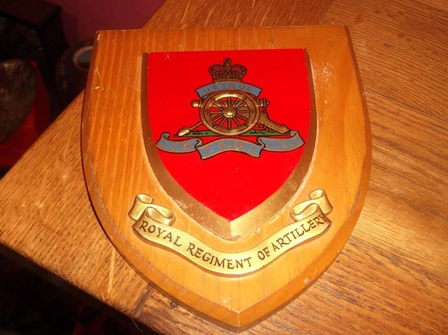 Vintage Royal Regiment Of Artillery British Army Crest Shield Plaque £
