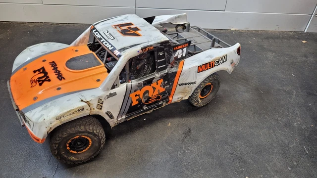 TRAXXAS UDR TRAXXAS unlimited desert racer Fox Edition Bodyshell only £ ...