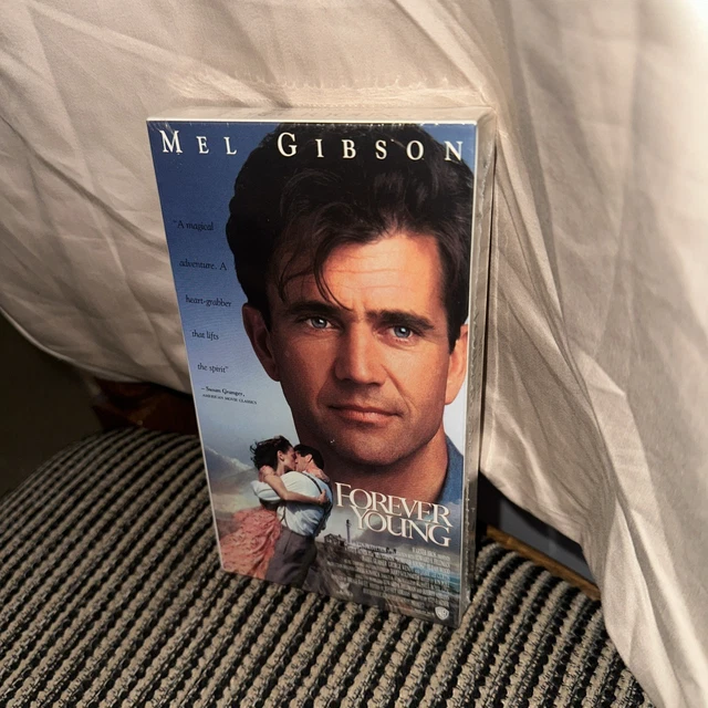 FOREVER YOUNG (VHS, 1993) Mel Gibson Jamie Lee Curtis Sealed Watermark ...