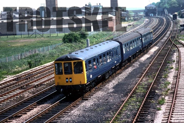 35MM SLIDE BR British Rail Diesel DMU Class 104 50431 Kirkham 1978 ...