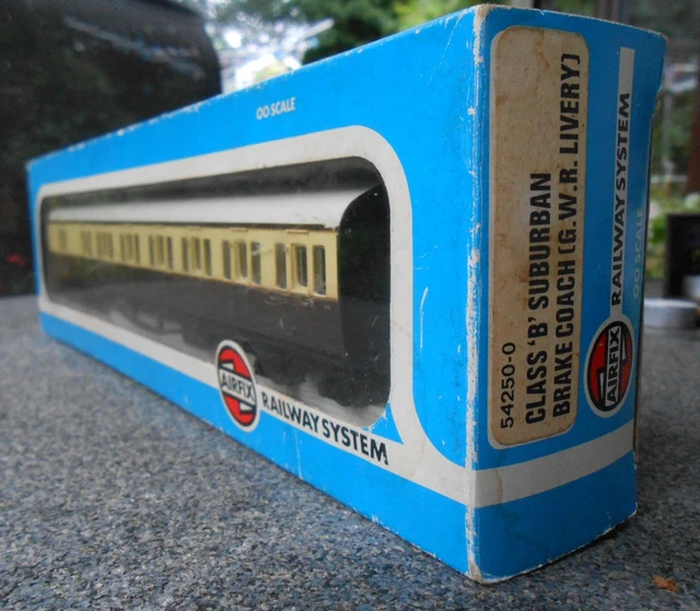 AIRFIX GMR Model Great Western Railway B-set brake coach. Boxed OO ...