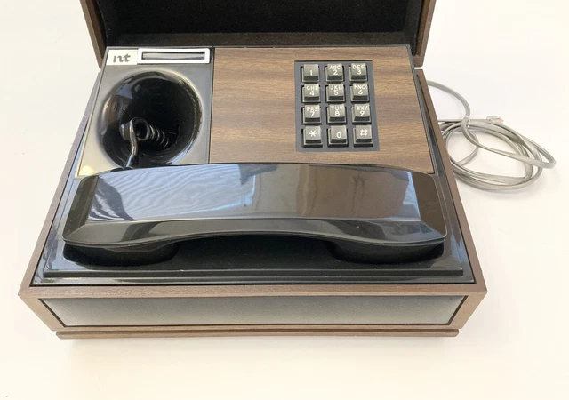 VINTAGE NORTHERN TELECOM Telephone in Box Desktop Phone Push Button ...
