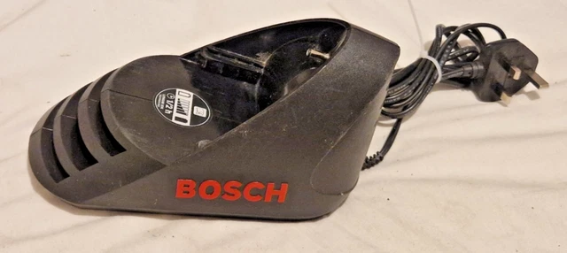 BOSCH DETAIL SANDER charger (charger only) working £14.00 - PicClick UK