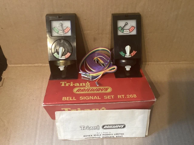TRIANG RAILWAYS RT268 Bell Signal Set. £129.99 - PicClick UK
