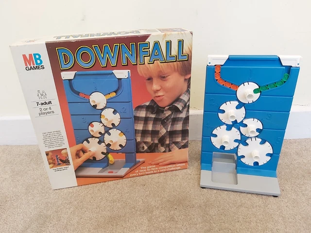 VINTAGE DOWNFALL BOARD Game By MB Games Complete 1985 Square Box £21.99 ...