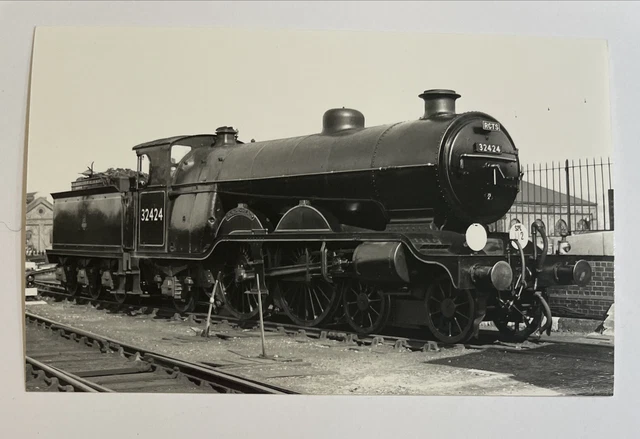 BR RAILWAY LOCOMOTIVE Photograph H2 Class - 32424 - A1242 £3.50 ...