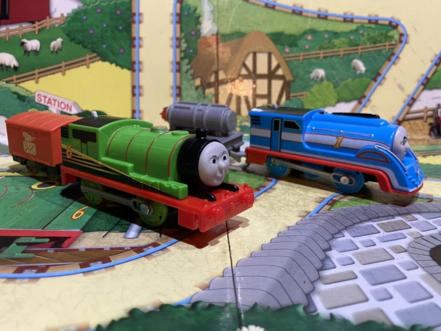 THOMAS THE TANK engine trackmaster trains Streamlined Thomas & Racing ...