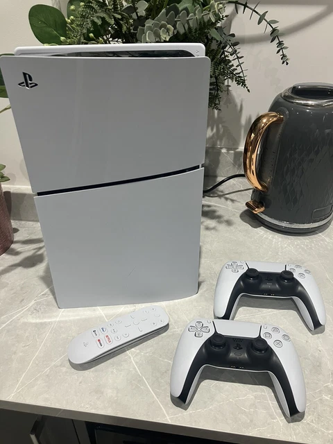 PLAYSTATION 5 PS5 Slim Digital Edition - 1TB - 2 Dual sense Controllers ...