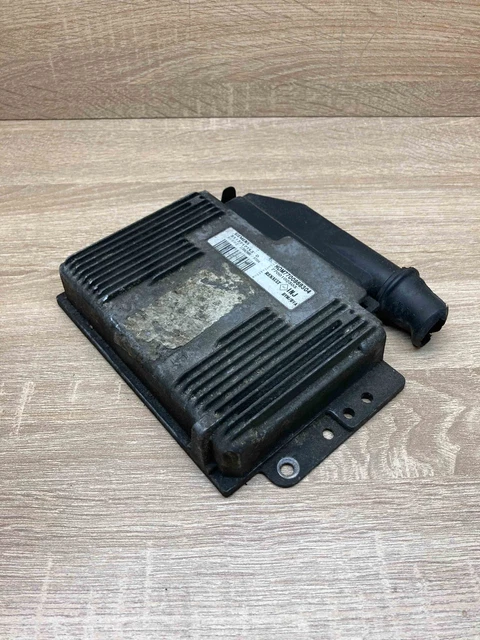 7700868304 S113717143D RENAULT Megane Motor ECU Engine Module Unit ...