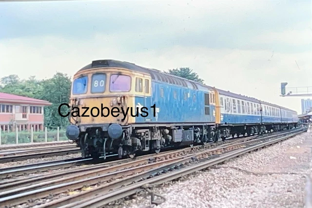 ORIGINAL 35MM DIESEL / Electric BR Train Class 33105 @ Basingstoke 10 ...