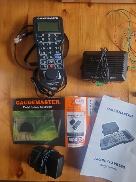 GAUGEMASTER DCC01 PRODIGY Express 2 - DCC Controller for Model Railway ...