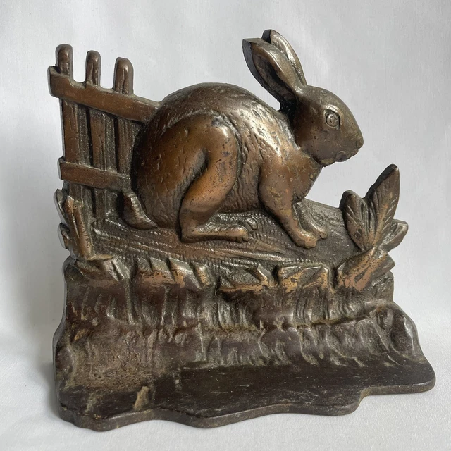ANTIQUE CAST IRON Bunny Rabbit & Fence Doorstop Albany Foundry ? £92.89 ...