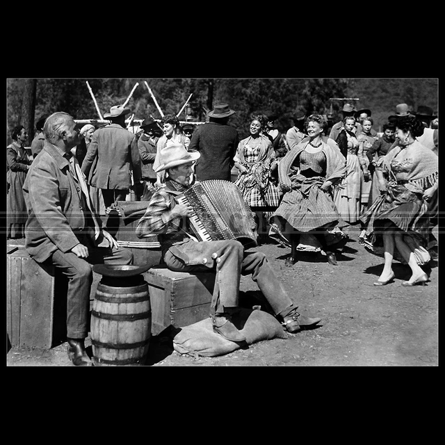 PHOTO F.009737 JAMES STEWART POLLY BURSON OLIVE CAREY (NIGHT PASSAGE ...