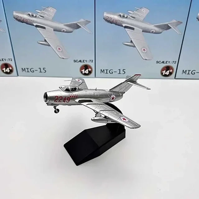 1/72 SCALE DIECAST MIG-15 Aircraft Model EUR 55,19 - PicClick FR