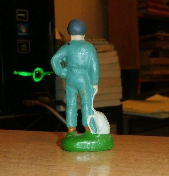 SOVIET ERA / EAST GERMAN DDR Toy Soldiers . FIGHTER PILOT - 1960s ? £14 ...