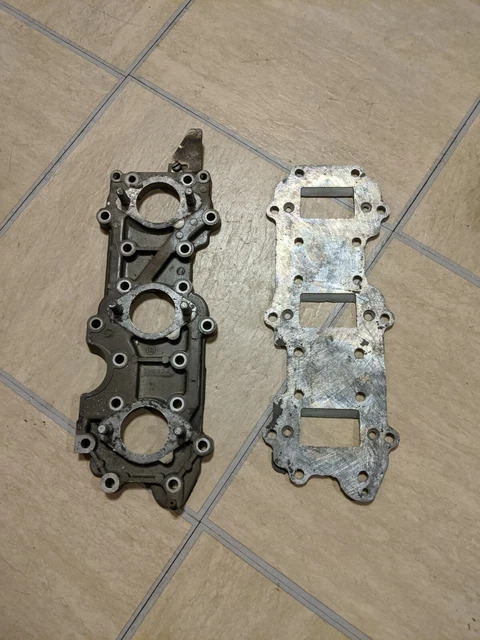 1974 JOHNSON EVINRUDE 70Hp Intake Manifold & Leaf Plate Base £48.38 ...