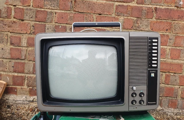 1978 PANASONIC (NATIONAL)QUINTRIX Color TV TC-381G Retro Gaming ...