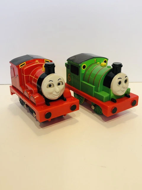 THOMAS THE TANK Engine Pull Back & Go Moving Eyes Tomy 2004 Percy ...