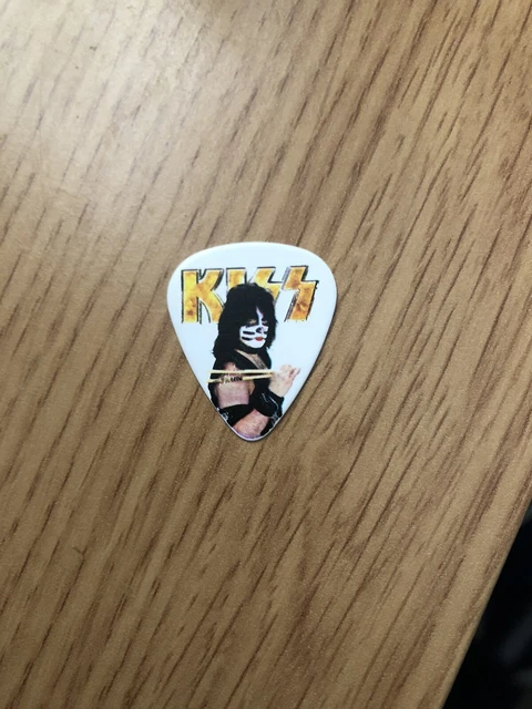 KISS ERIC SINGER Guitar Pick - O2 Arena 05/07/2023 £34.99 - PicClick UK