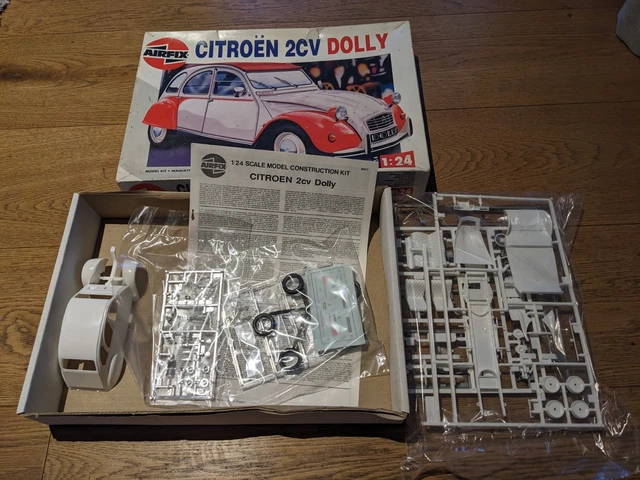 AIRFIX CITROEN 2CV Dolly Ente Modellbausatz 1:24 Humbrol Model Kit ...