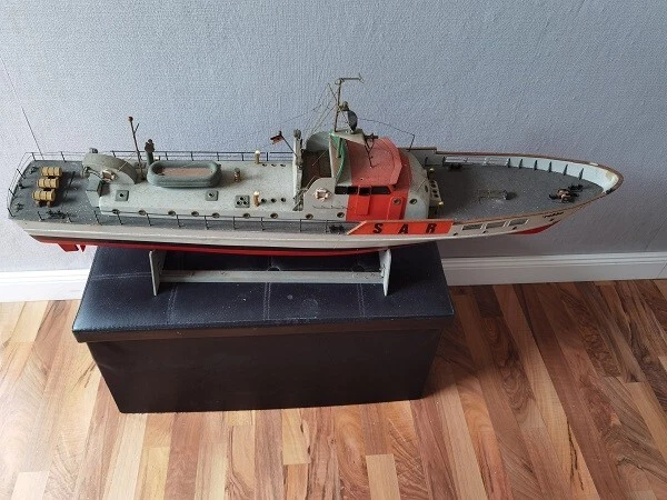 ÄLTERES ROBBE RC-BOOT FL8, SAR für versierte Modellbauer EUR 143,50 ...