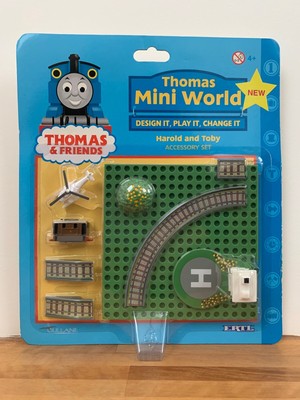 THOMAS THE TANK Engine & Friends ERTL Mini World Harold & Toby ...