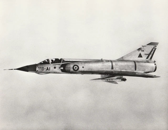 MIRAGE III E DASSAULT AVION DE CHASSE AVIATION AERONAUTIQUE 24 x 18 cm ...
