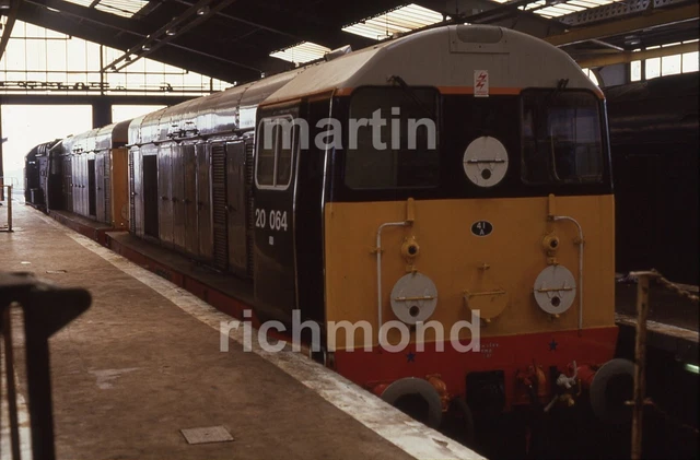 TINSLEY DEPOT CLASS 20 20064 1987 Fujichrome 35mm Slide RN385 £2.99 ...