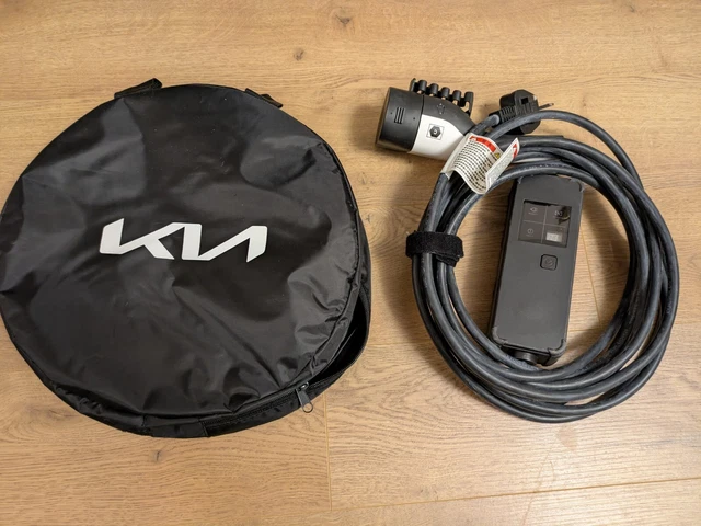 BRAND NEW KIA E-Niro/Kyungshin Type 2 to 3 pin charging cable set ...