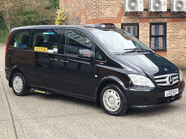 *MERCEDES BENZ VITO 113 Blue Efficiency Cdi Hackney Taxi Cab Wheelchair ...