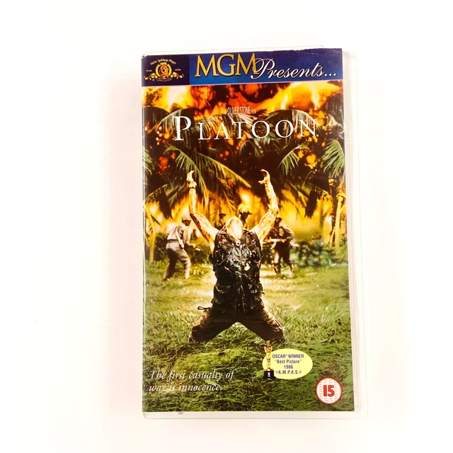 PLATOON VHS VIDEO Tape 2000 Vintage MGM Edition Charlie Sheen £6.95 ...