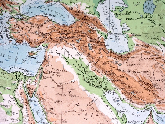 1930 ORIGINAL VINTAGE Physical Map Of Asia Himalaya India China ...