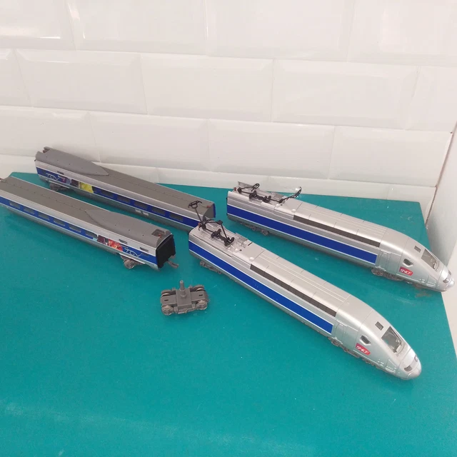 1709234 HO 1/87 Train mehano TGV POS atlantique SNCF gris (non testé ...