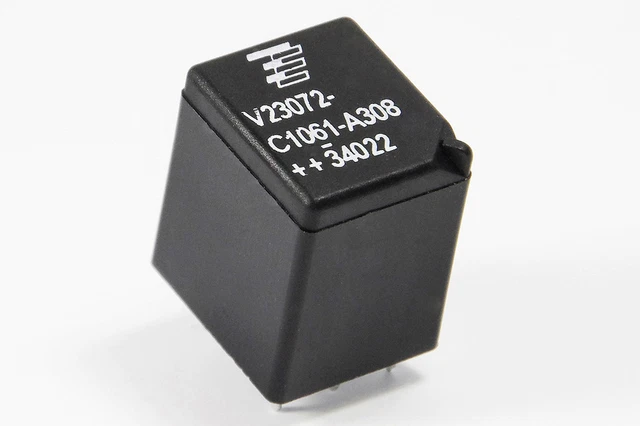 10 RELAYS FIAT Punto 188 1999-2002 servo motor steering tyco Siemens ...