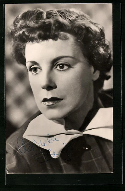 ATTRICE URSULA BURG con sguardo severo, cartolina EUR 2,00 - PicClick IT