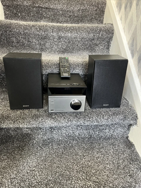 SONY PERSONAL AUDIO System CMT-BT60B CD DAB FM USB Line-In Bluetooth £7 ...