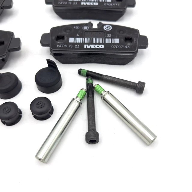 ORIGINAL IVECO 42579529 hintere Bremsbeläge für Iveco Daily 35S Bj. ab ...